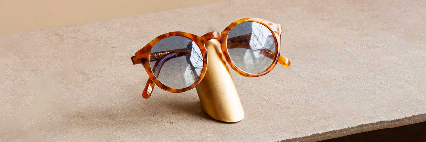 8 benefits of a spectacle holder | Banton Frameworks