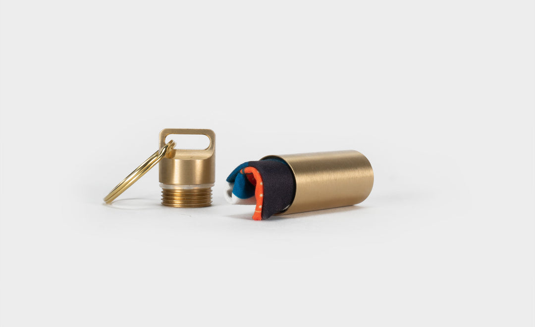 Brass Cloth Capsule | Banton Frameworks